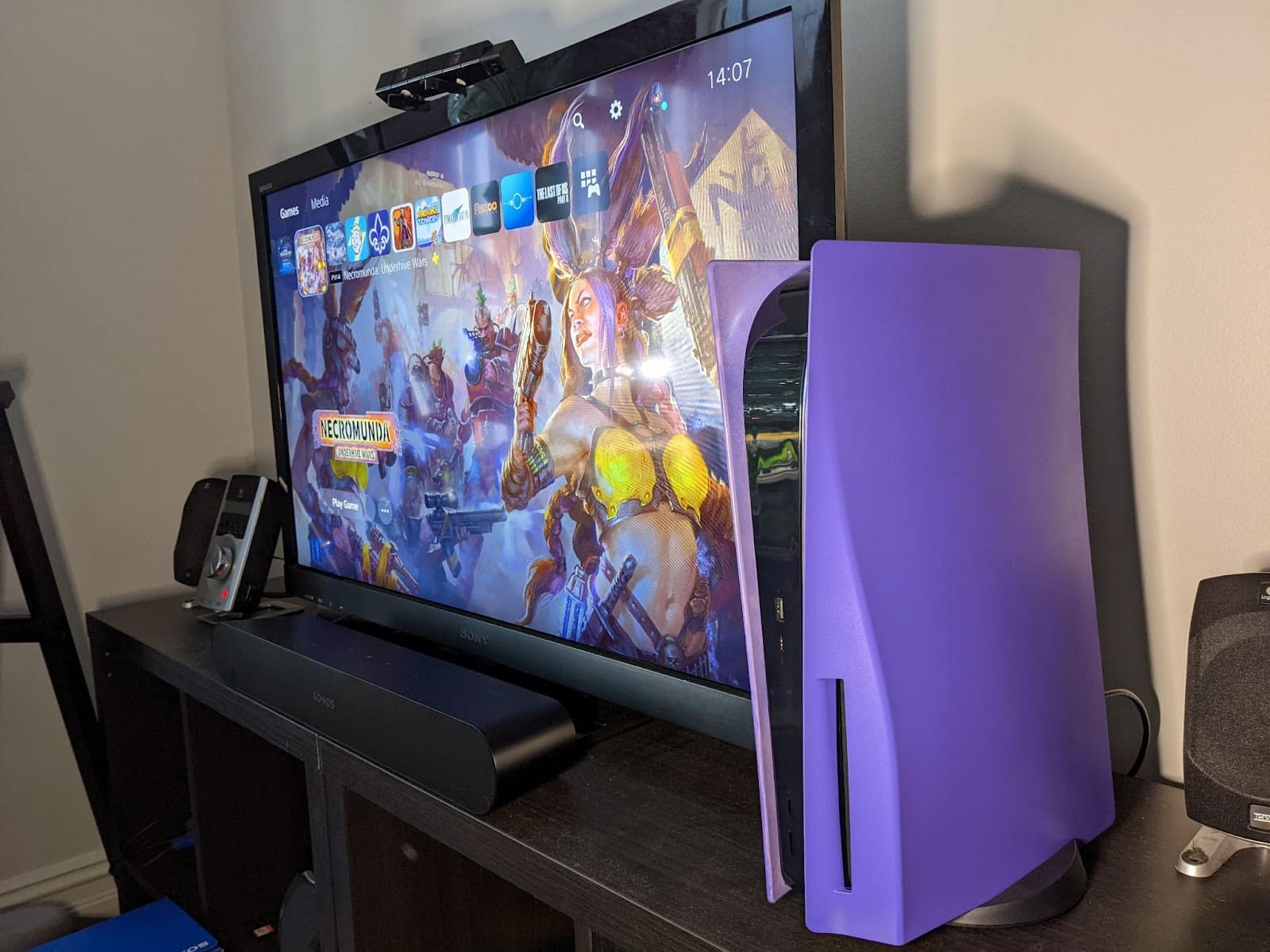 PS5 faceplates - How to customise your own cheaply and easily