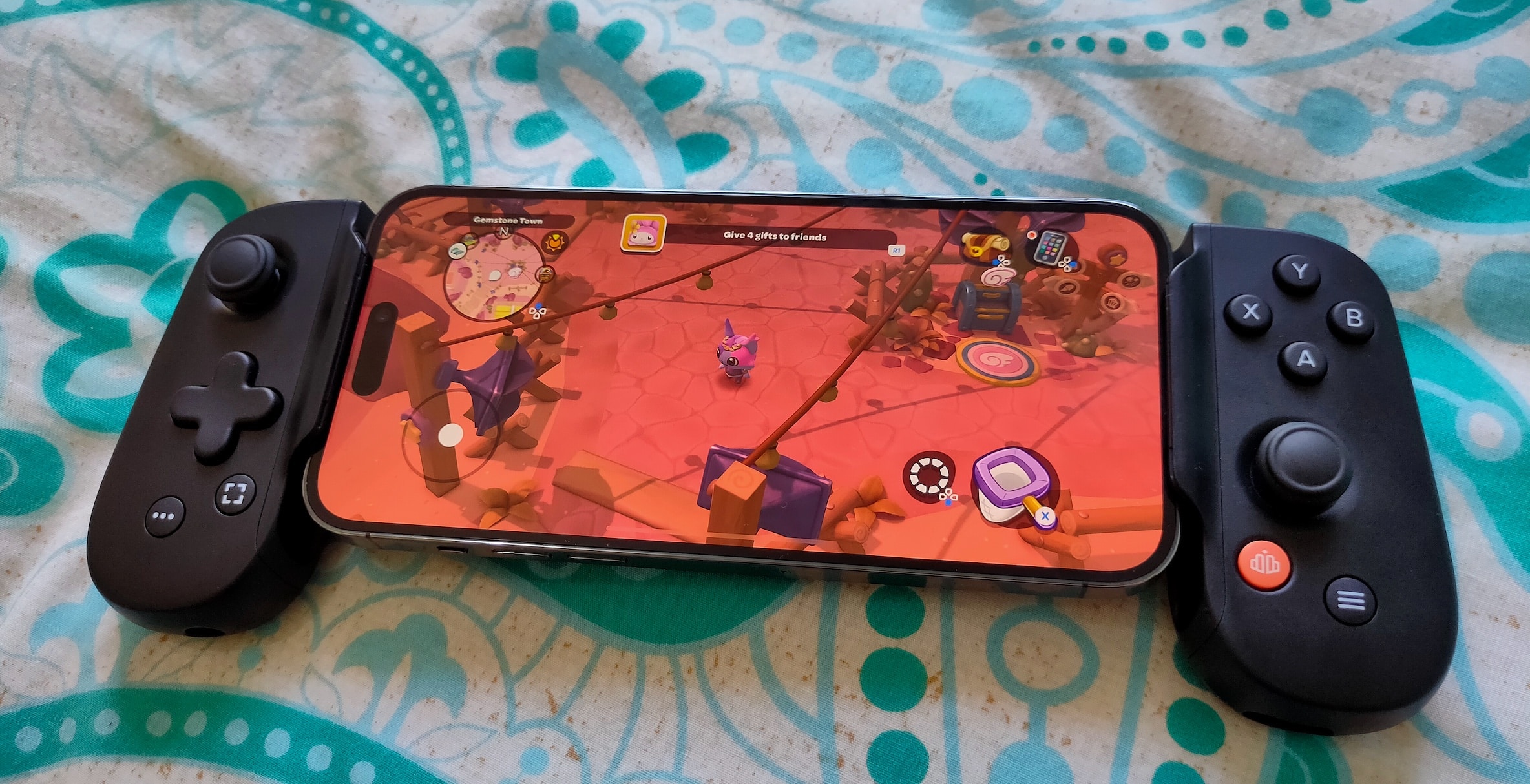 Backbone One Mobile Gaming Controller (2nd Gen) – Review