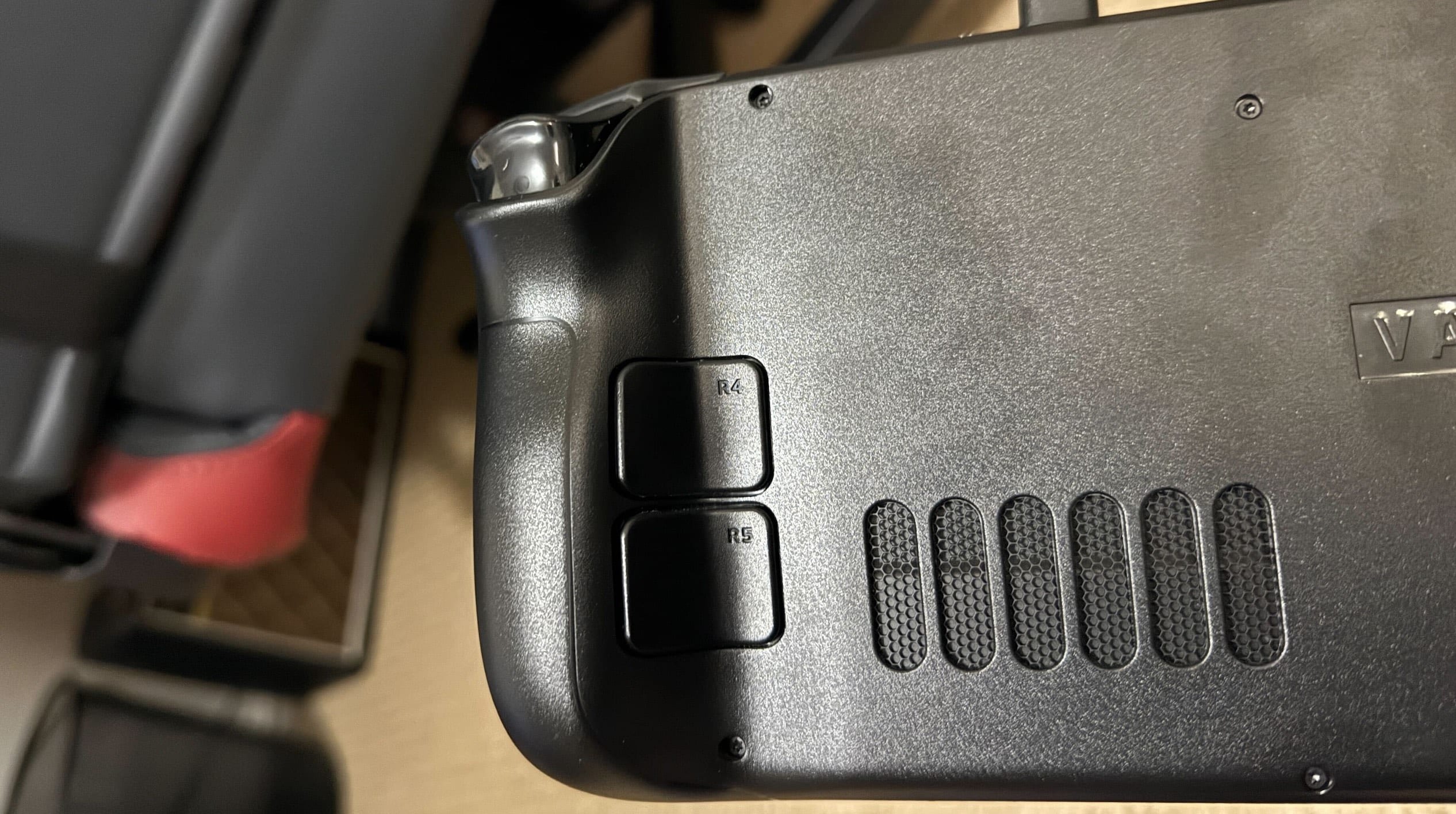 Steam Deck: How does it compare to other handheld devices?